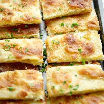 Msmen met kaas uit de oven | Kookmutsjes