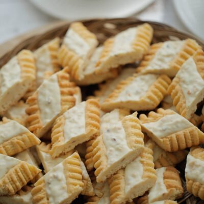 Witte chocolade-amandelkoek - Kookmutsjes